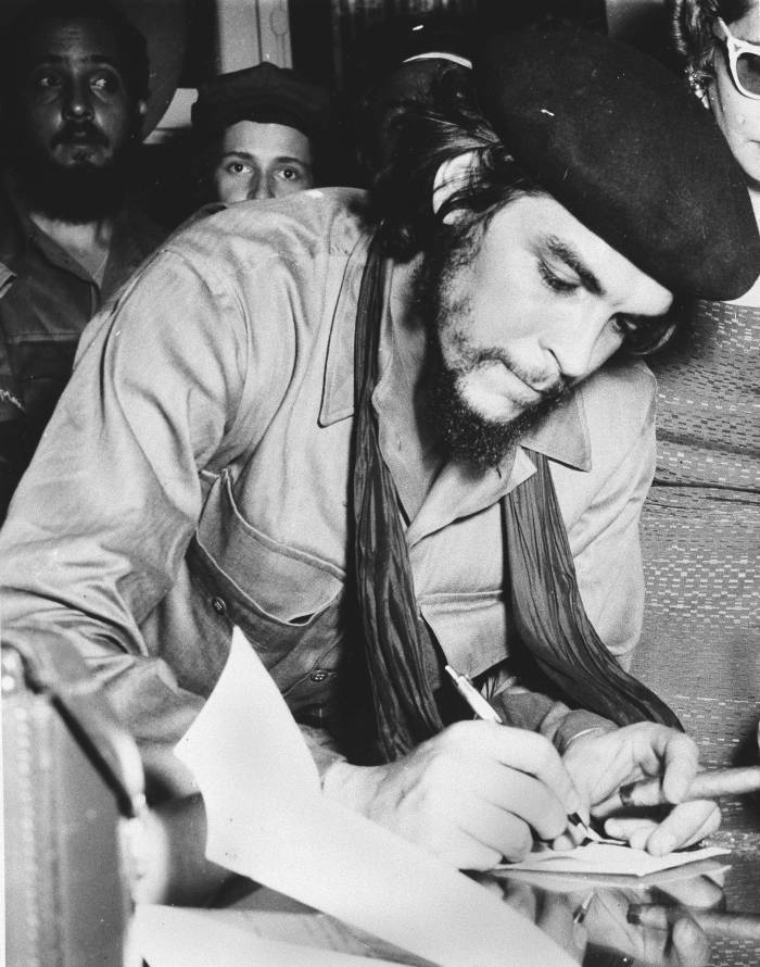 Morto há 51 anos, Che Guevara é lembrado como líder controverso - Fotos ...