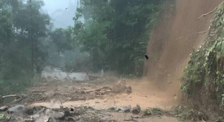 Chuvas Provocam Morte Interdição De Estrada E Calamidade Pública No