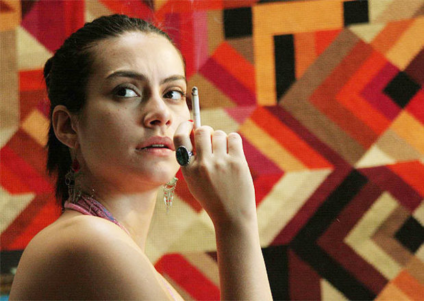 Cleo revela detalhes de doença silenciosa: 'Sofri muitos ataques ...