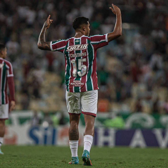 Fernando Diniz elogia Cris Silva após empate com o Corinthians ...