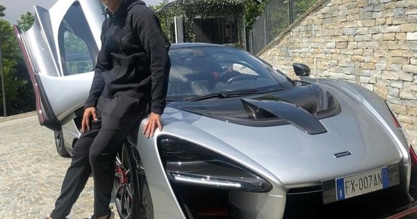 Cristiano Ronaldo aumenta coleção de carros com um McLaren Senna ...