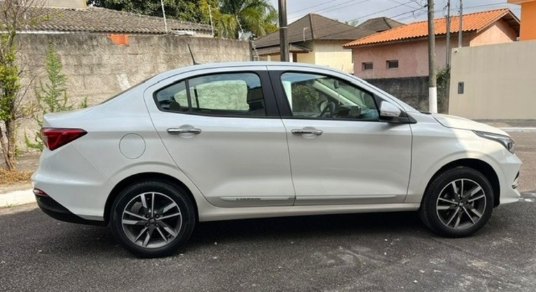 [Avaliação] Fiat Cronos 1.3 CVT perde potência e ganha em eficiência ...