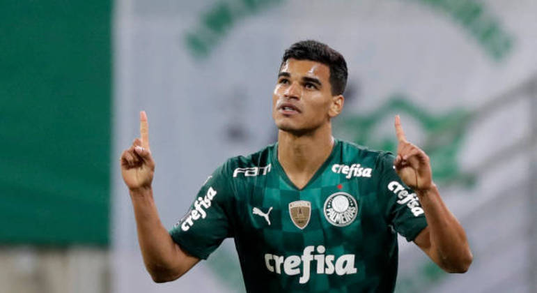 Danilo Barbosa é aguardado no Rio para assinar com o Botafogo ...