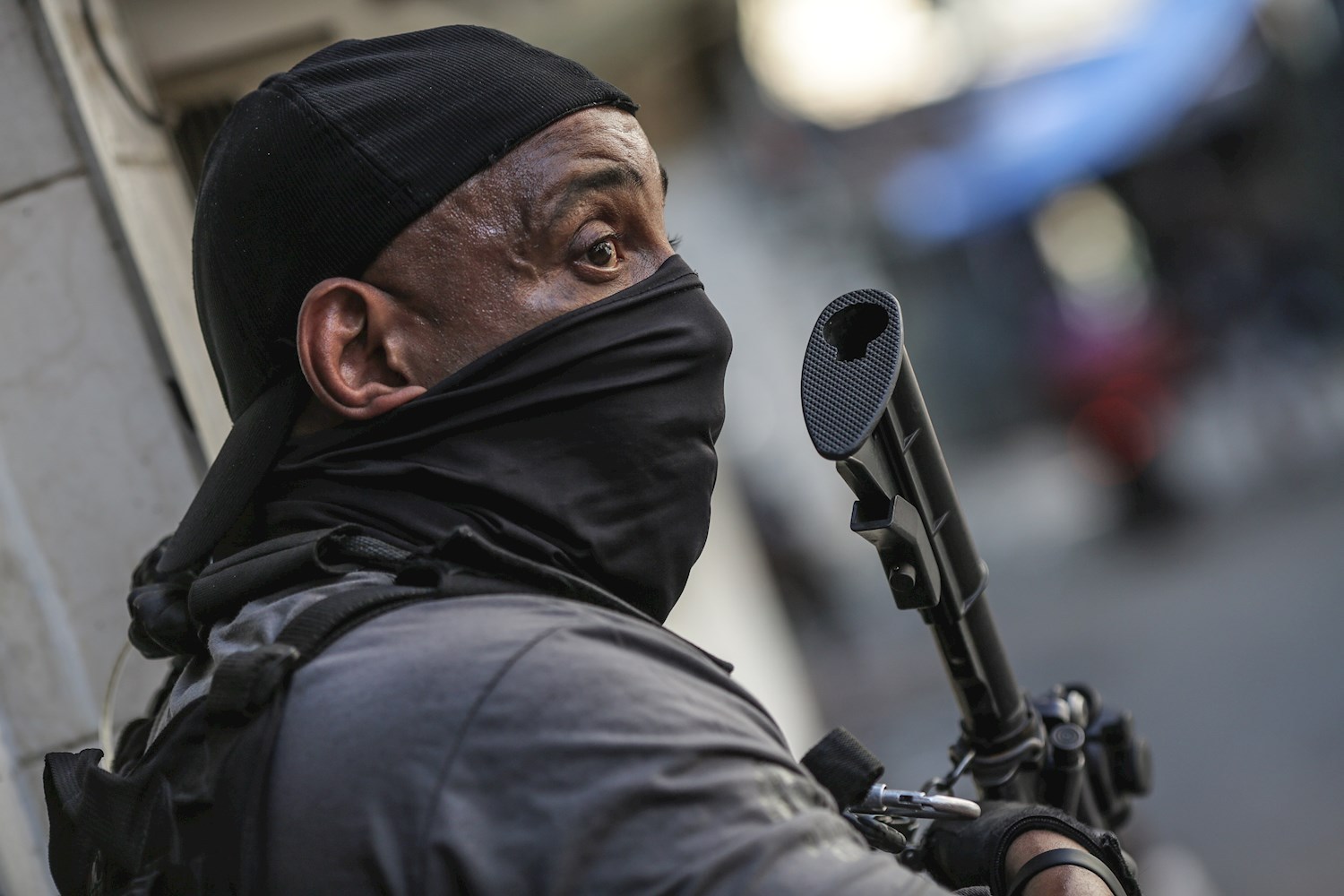 Sobe para 25 número de mortos durante operação no Jacarezinho ...