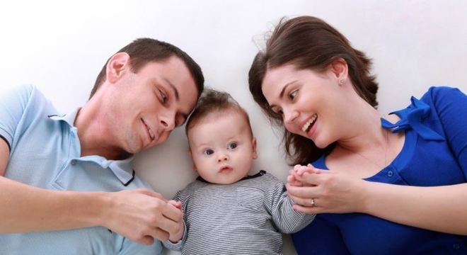 Conversar com bebês incentiva desenvolvimento da linguagem - Notícias ...