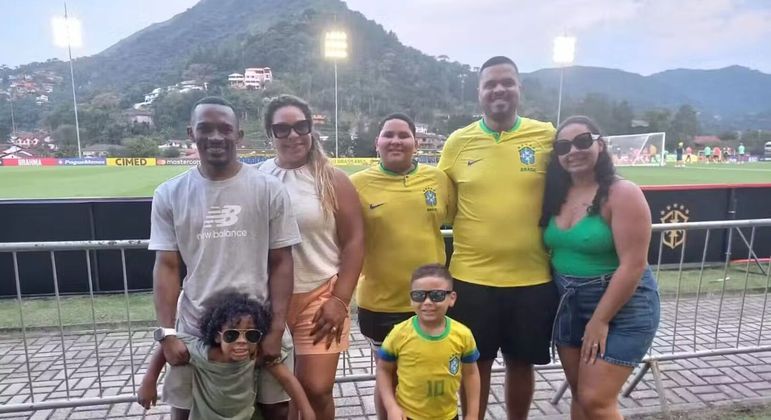 Família de Endrick vive expectativa de 1º jogo pela seleção no Brasil ...