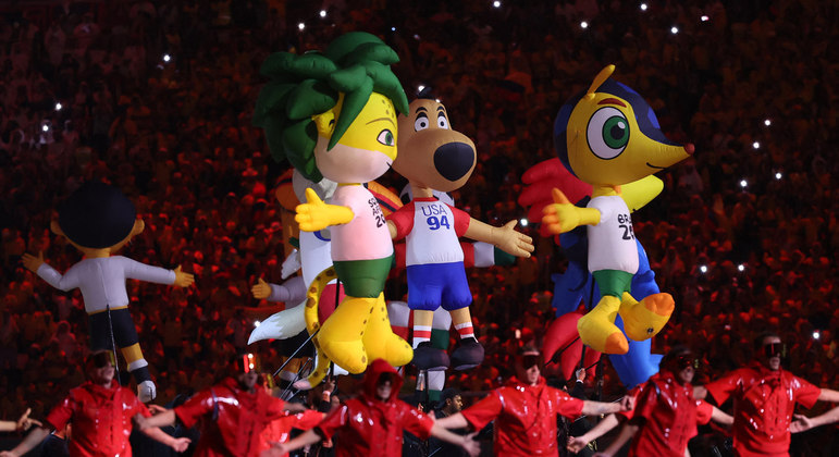 Fuleco brilha na abertura da Copa e anima a torcida brasileira ...