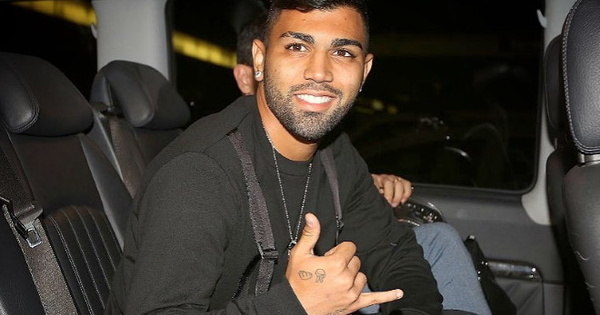 Gabigol muda visual pela 3ª vez desde parada do futebol. Confira ...