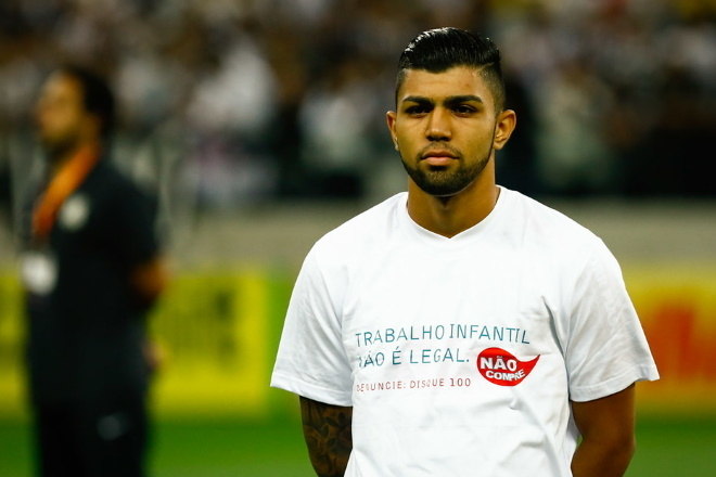 Gabigol muda visual pela 3ª vez desde parada do futebol. Confira ...