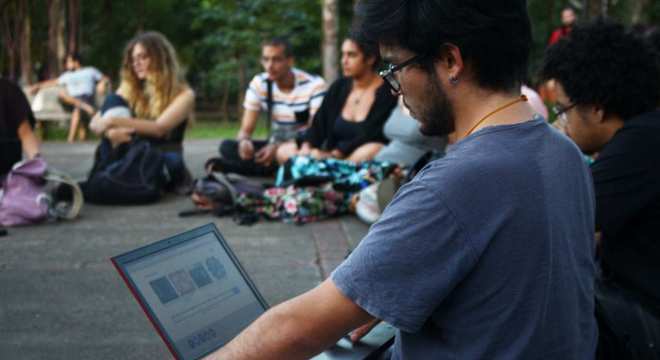 Geração Y – O que é e quem são os famosos millennials? | Sozed