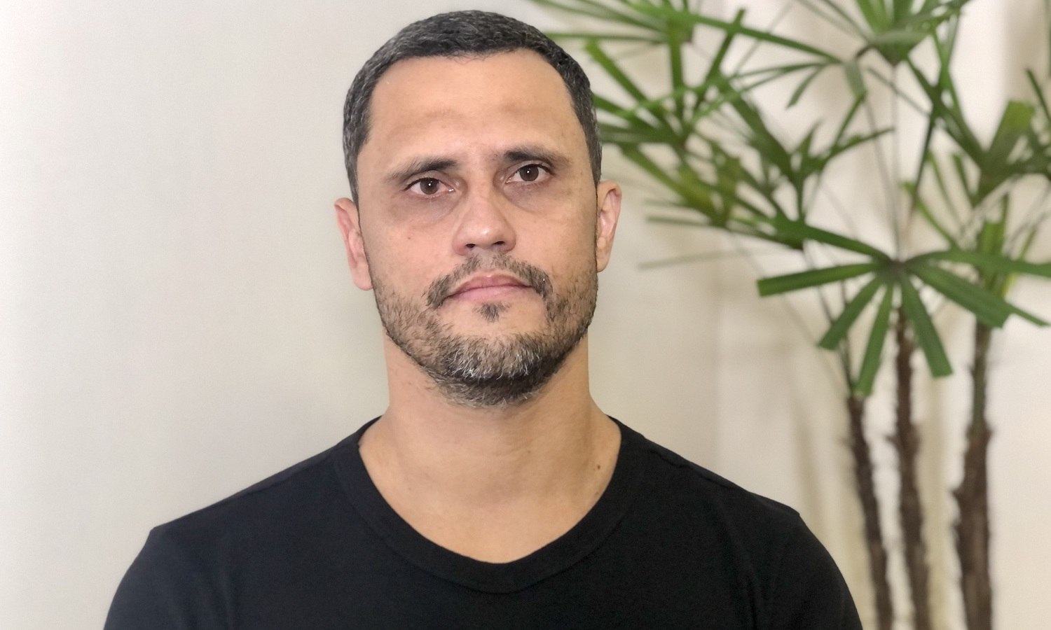 Gleidson Azevedo lidera intenções de votos entre possíveis candidatos à ...