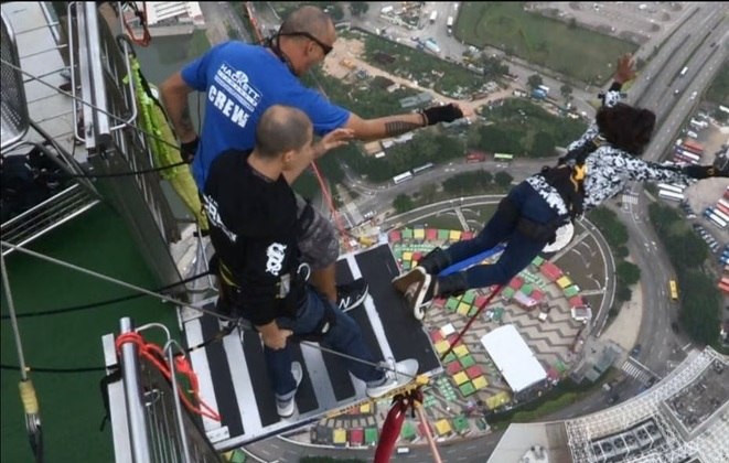 De bungee jump a travessia de balão: cinco aventuras de Gloria Maria na ...