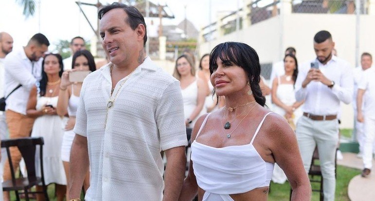 Gretchen e o marido esbanjam amor apesar de críticas e polêmicas ...