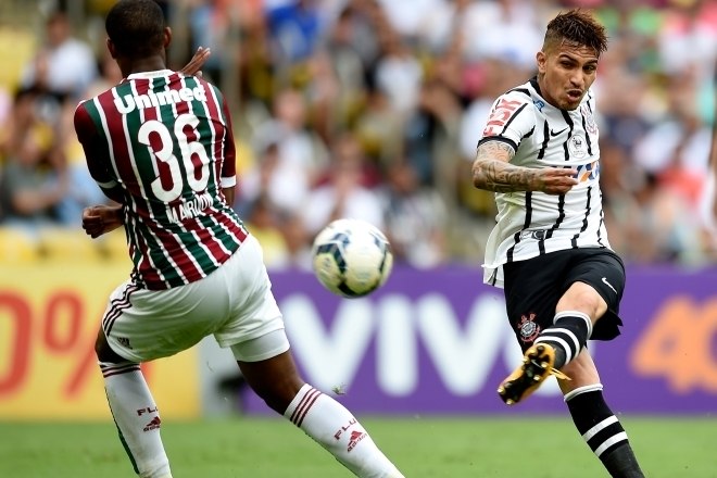Guerrero jogou em cinco clubes na vida. Lembre a carreira do atacante ...