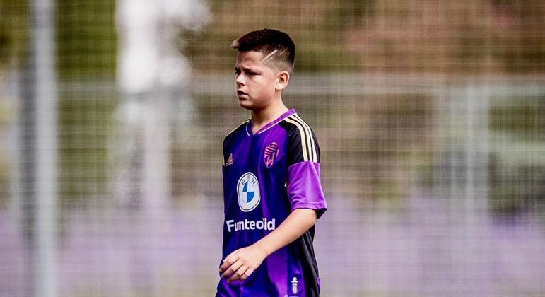 No time de Ronaldo na Espanha, brasileiro se inspira no Fenômeno ...