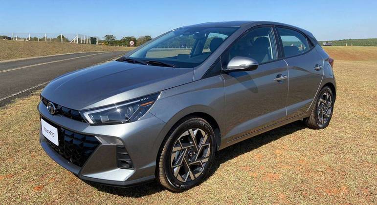 Hyundai HB20, Fiat Strada e GM Tracker lideram vendas em novembro ...