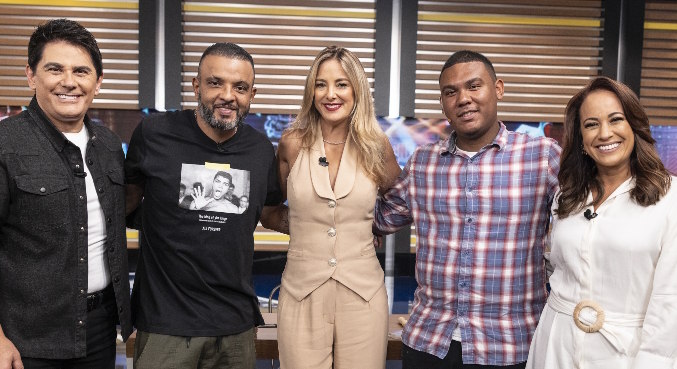 Lennie Simo faz dueto com Fernandinho Beat Box no Hoje em Dia ... Lennie Simo faz dueto com Fernandinho Beat Box no Hoje em Dia ...