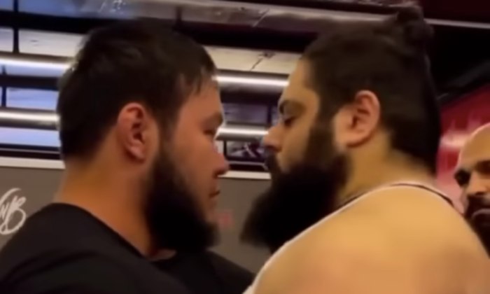 Hulk Iraniano passa vergonha com nocaute em primeira luta no boxe ...