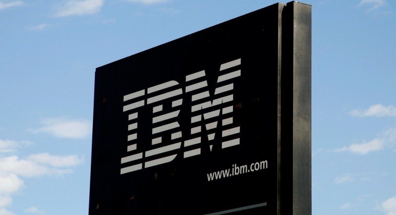IBM anuncia o menor chip do mundo, com apenas 2 nanômetros - Notícias ...