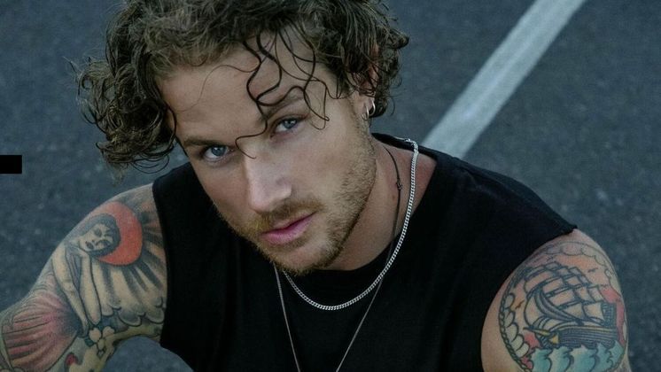 Jogador italiano abandona os gramados para ganhar R$ 50 mil por mês em ...