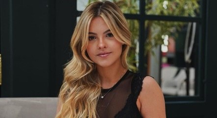 Atriz relata momentos de tensão após escapar do golpe do gás em carro ...