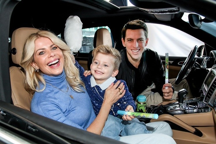 Karina Bacchi e marido são vistos juntos pela primeira vez após crise ...