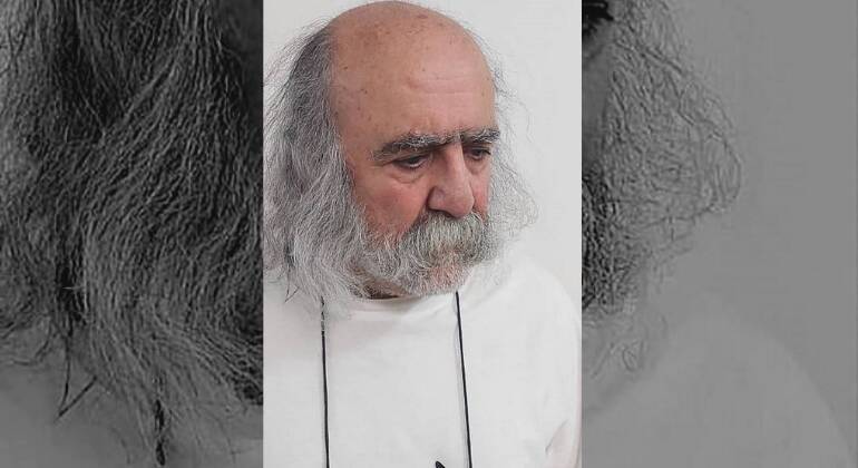 Jornalista dissidente é libertado no Irã - Notícias - R7 Internacional