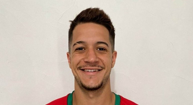 Lucas Góes comenta sobre preparação da Portuguesa Santista para o ...