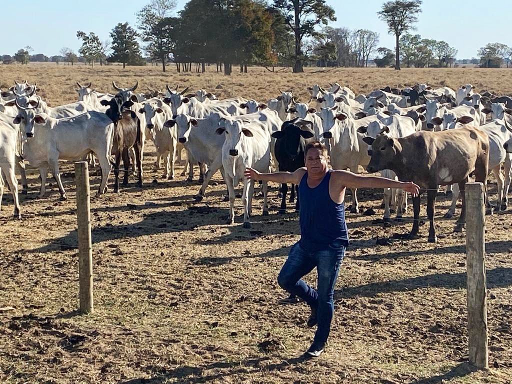 Sunga, regata e pescaria: a vida simples de Leonardo em fazenda - Fotos ...