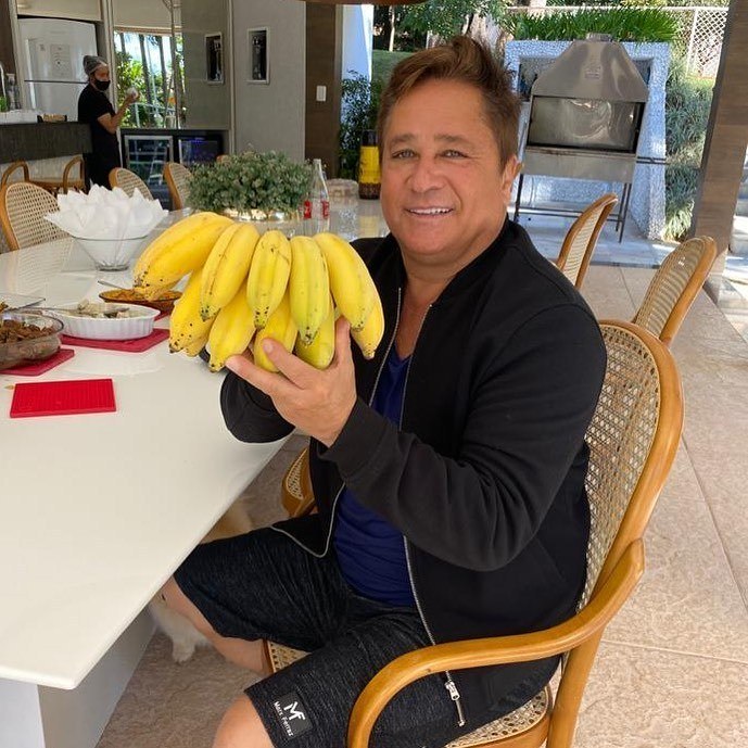 Sunga, regata e pescaria: a vida simples de Leonardo em fazenda - Fotos ...