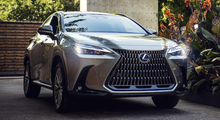 Lexus NX350h traz novo sistema de som e até retrovisor digital na linha ...