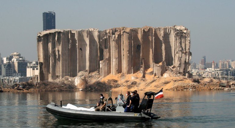 Líbano está à beira do colapso dois anos após a superexplosão no porto ...
