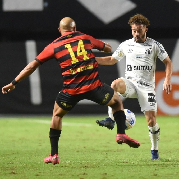 Santos e Lucas Venuto encerram contrato em comum acordo - Futebol - R7 ...