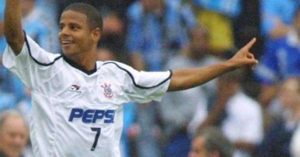 Veja grandes momentos da volta de Marcelinho Carioca ao Corinthians ...