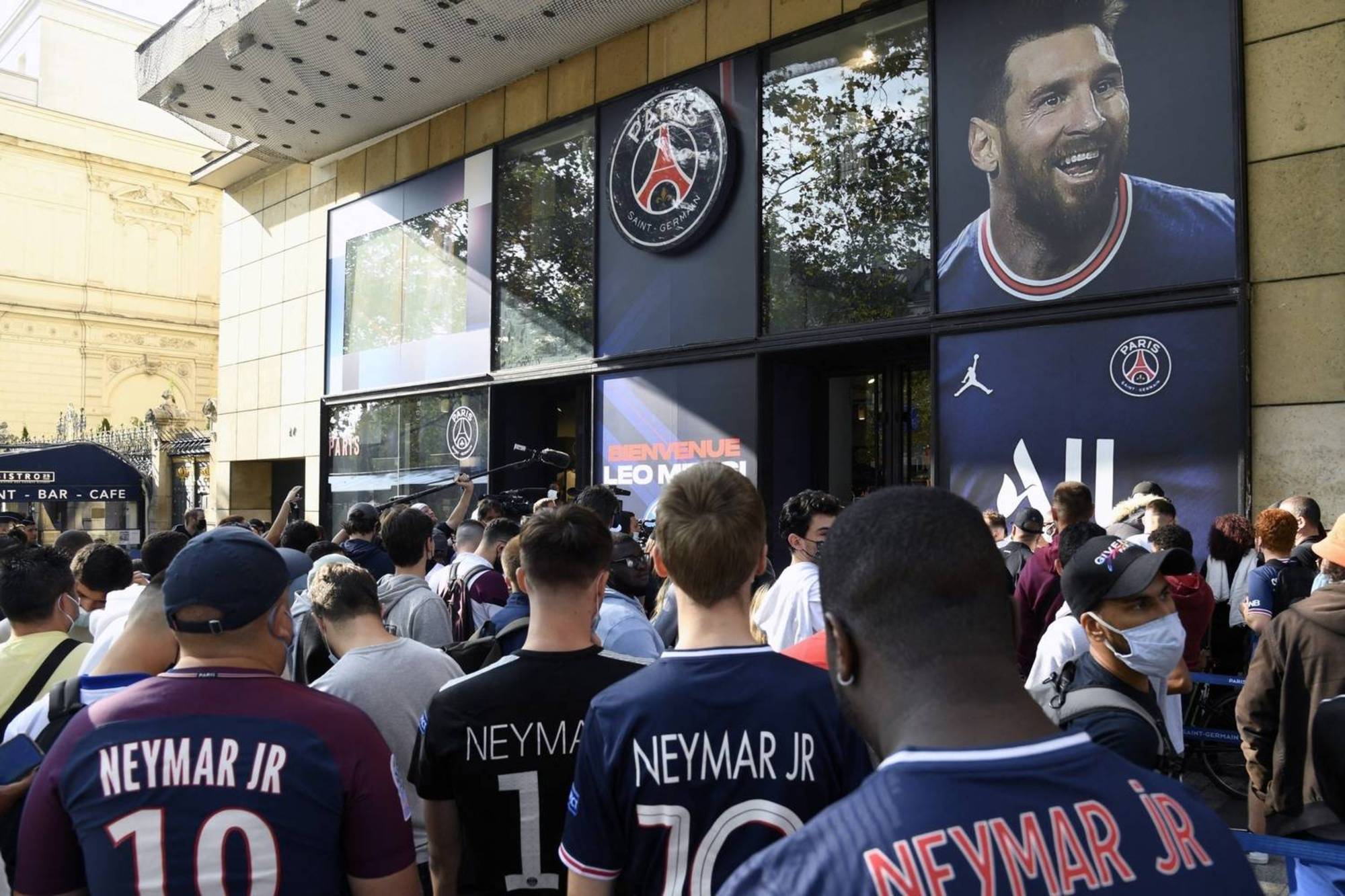 Veja imagens da apresentação de Messi no Paris Saint-Germain - Fotos ...