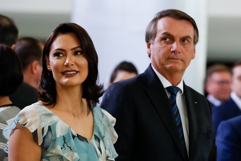 Michelle Bolsonaro muda o visual; veja os looks da primeira-dama ...