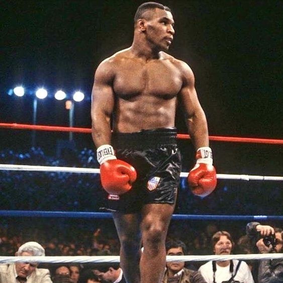 Ex-boxeador Evander Holyfield vira meme e responde em redes sociais ...