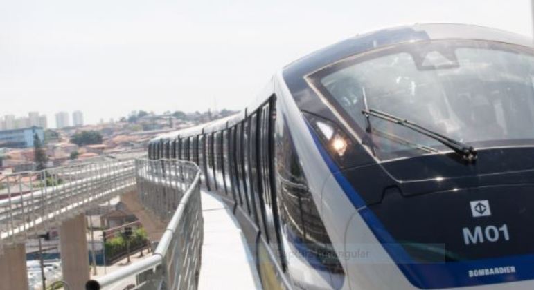 Trens da linha 15-Prata do metrô de São Paulo circulam com lentidão ...