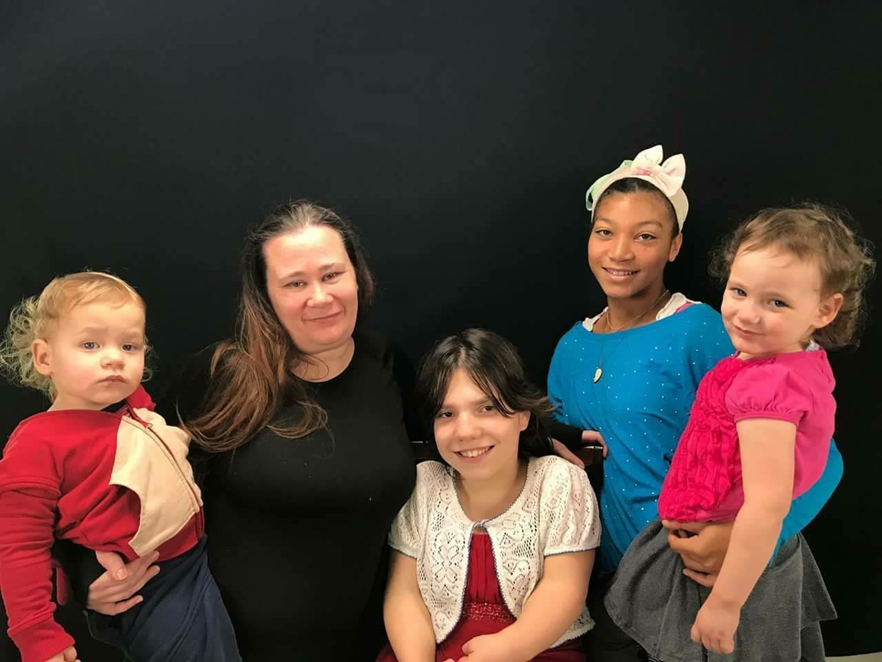 'A Órfã' da vida real, Natalia Grace vive com nova família adotiva ...