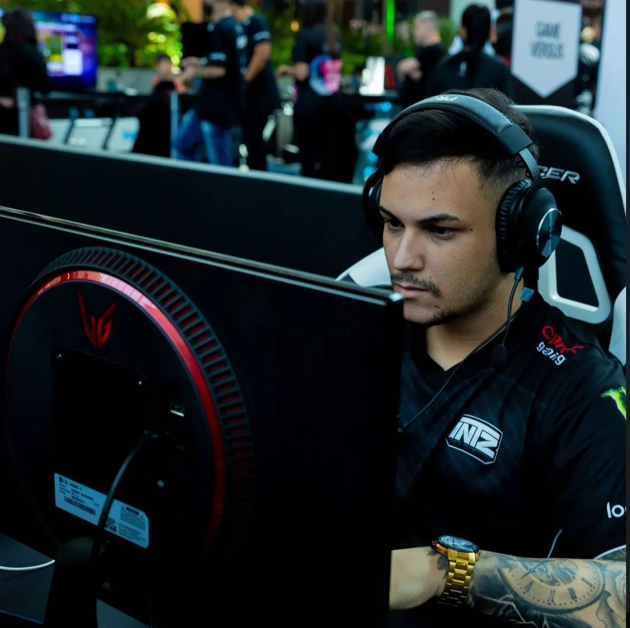 Gamer que tomava 3 litros de refrigerante por dia desenvolve ...