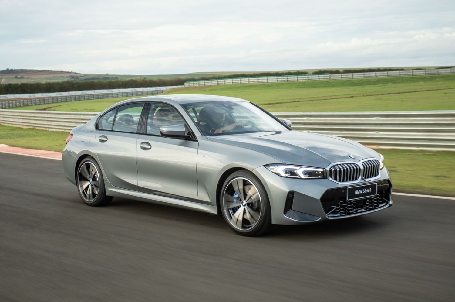 Novo BMW Série 3 muda por inteiro: veja o teste, preços e versões ...