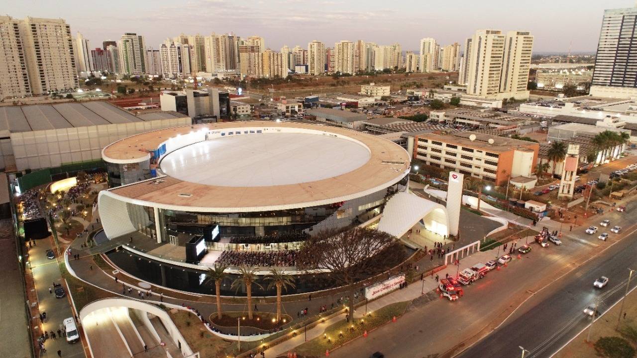 Universal inaugura Solo Sagrado, templo moderno com capacidade para 5. ...