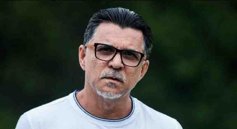 Ricardo Rocha fecha com a Record para comentar o campeonato carioca ...