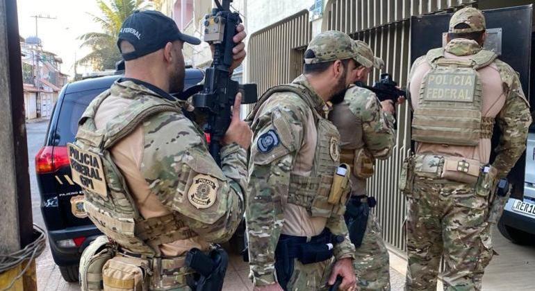 Operação da PF investiga grupo suspeito de receber R$ 14 milhões com ...