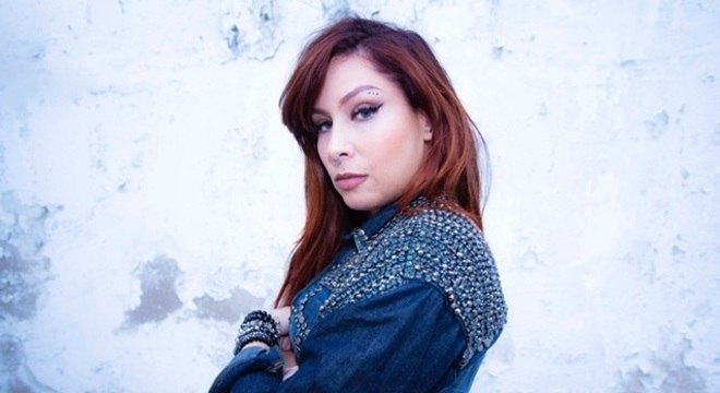 Pitty anuncia versão comemorativa de 15 anos do álbum 'Anacrônico ...