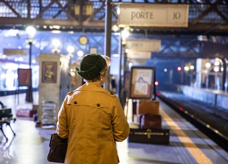 Grupo Record lança PlayPlus - Notícias - R7 Tecnologia e Ciência