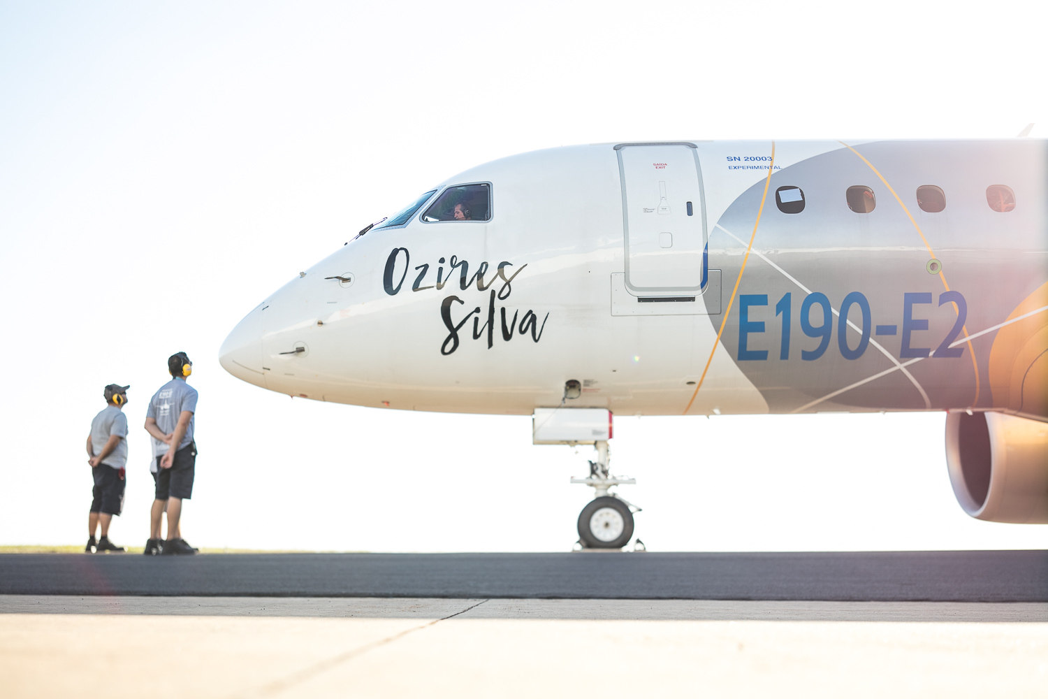 Programa de estágio da Embraer abre 350 vagas para todas as idades ...