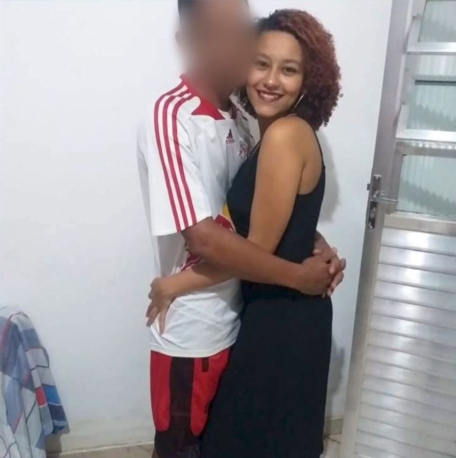 Homem é Preso Acusado De Matar Companheira Na Frente Dos Filhos Na