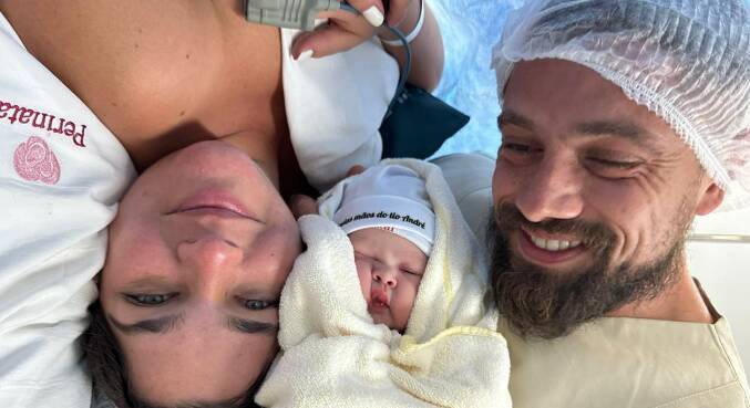 Nasce filha de Rafael Cardoso com Carol Ferraz, menos de um ano após término polêmico com ex ...