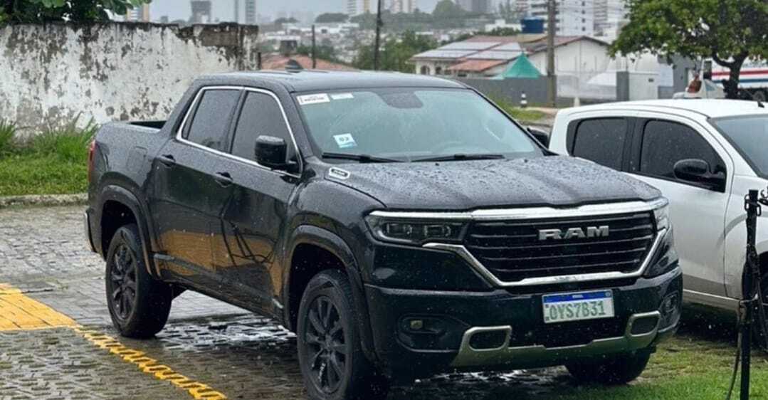 Ram Rampage de entrada é flagrada no Brasil - Prisma - R7 Autos Carros